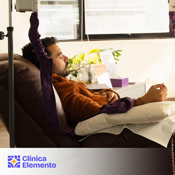 Administración Hierro Endovenoso - Clinica Elemento